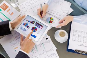 Cluster Analysis v/s Factor Analysis | Assumptions | Types | Objective