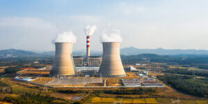 What are the Advantages and Disadvantages of Nuclear Energy?