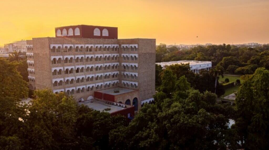Top Hotels In Varanasi (Updated 2023) | Luxurious and Comfortable Stay