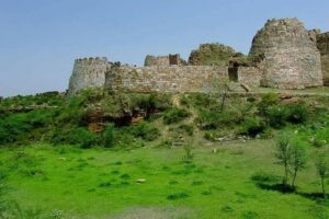 Tourist Places in Bilaspur | Top 4 Tourist Places in Bilaspur to Explore